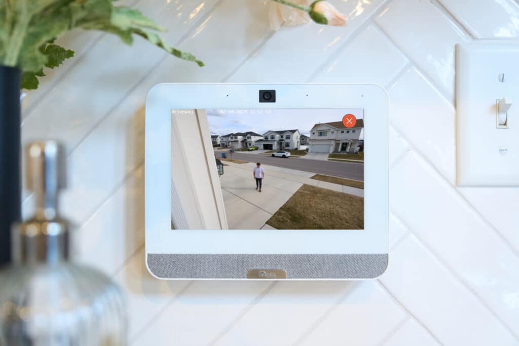 Neighborhood Watch 2.0: How Home Security Systems Help Build Safer ...